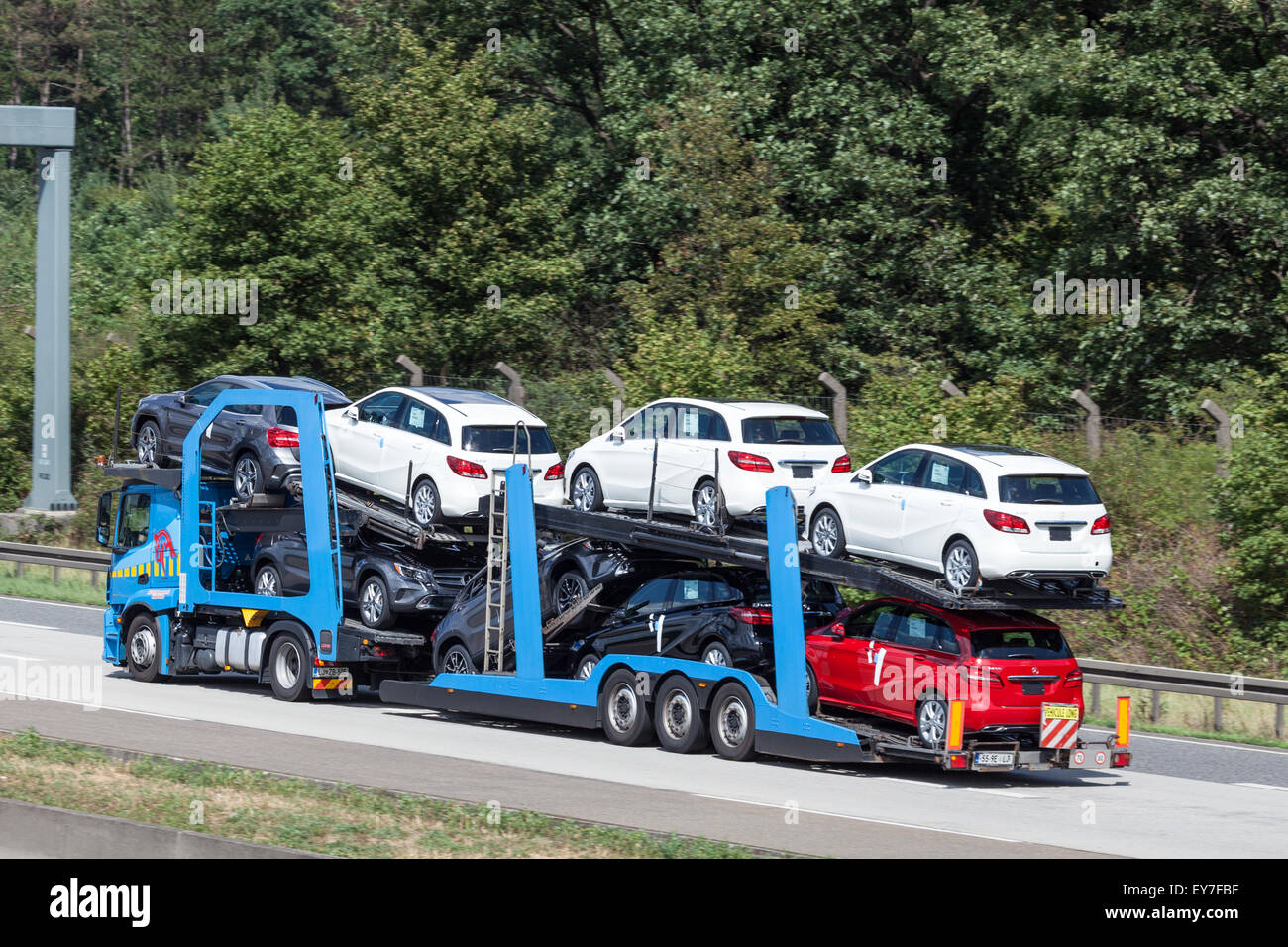 Car transporter motorway hi-res stock photography and images - Alamy