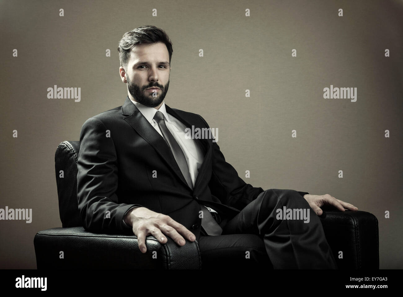 Full suit hi-res stock photography and images - Alamy