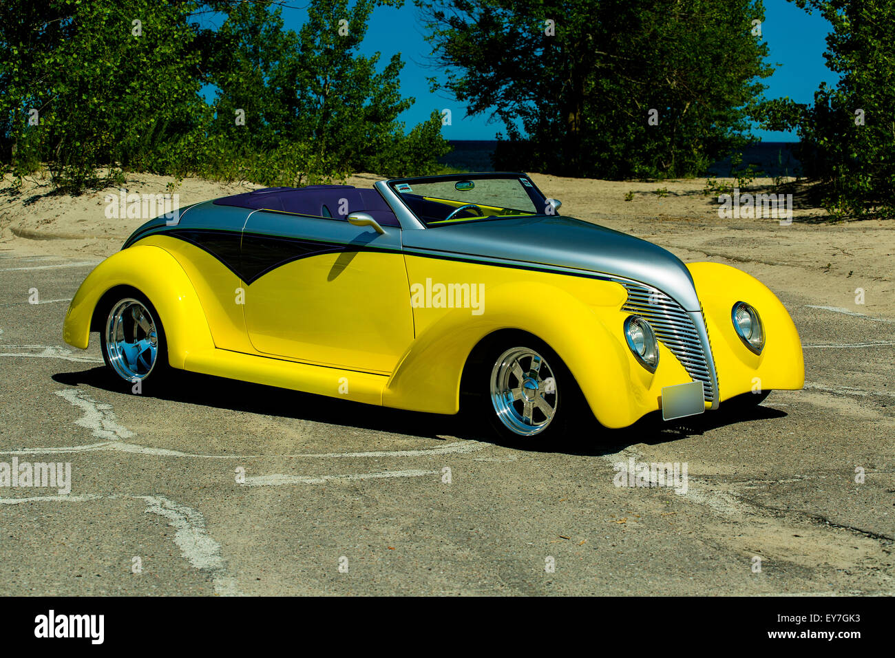 1939 ford hot rod hi-res stock photography and images - Alamy