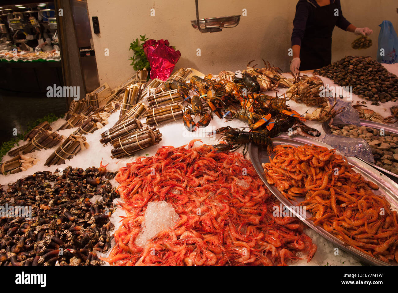 Shellfish assortment hi-res stock photography and images - Alamy