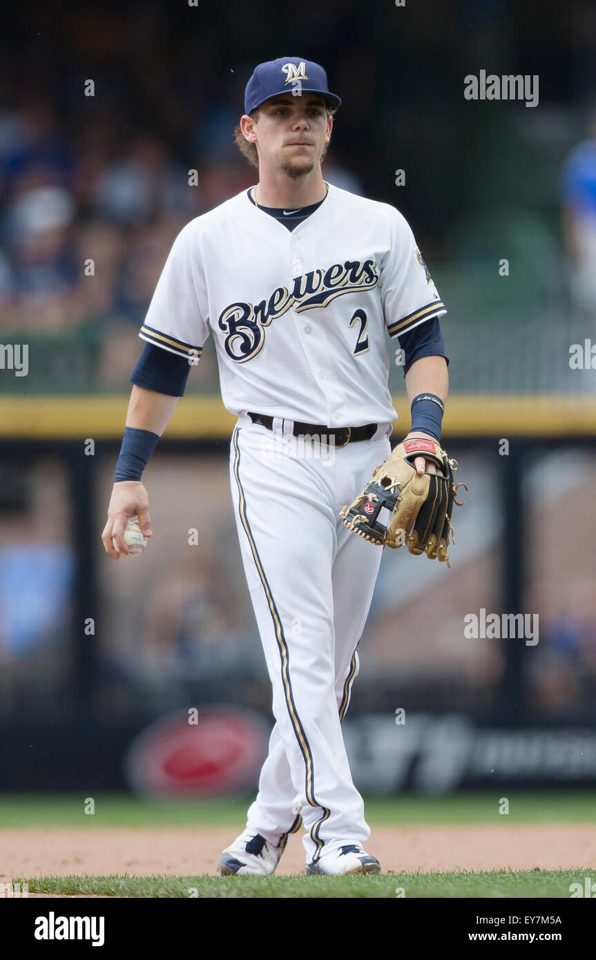 Milwaukee, WI, USA. 22nd July, 2015. Milwaukee Brewers second baseman ...