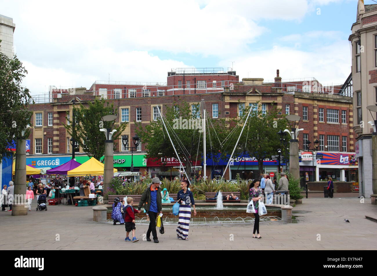 Rotherham town centre hi-res stock photography and images - Alamy
