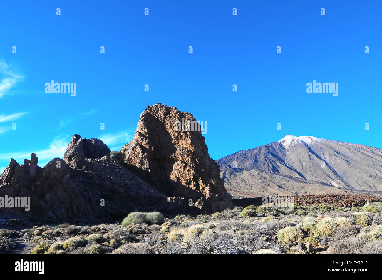 Desert isl hi-res stock photography and images - Alamy