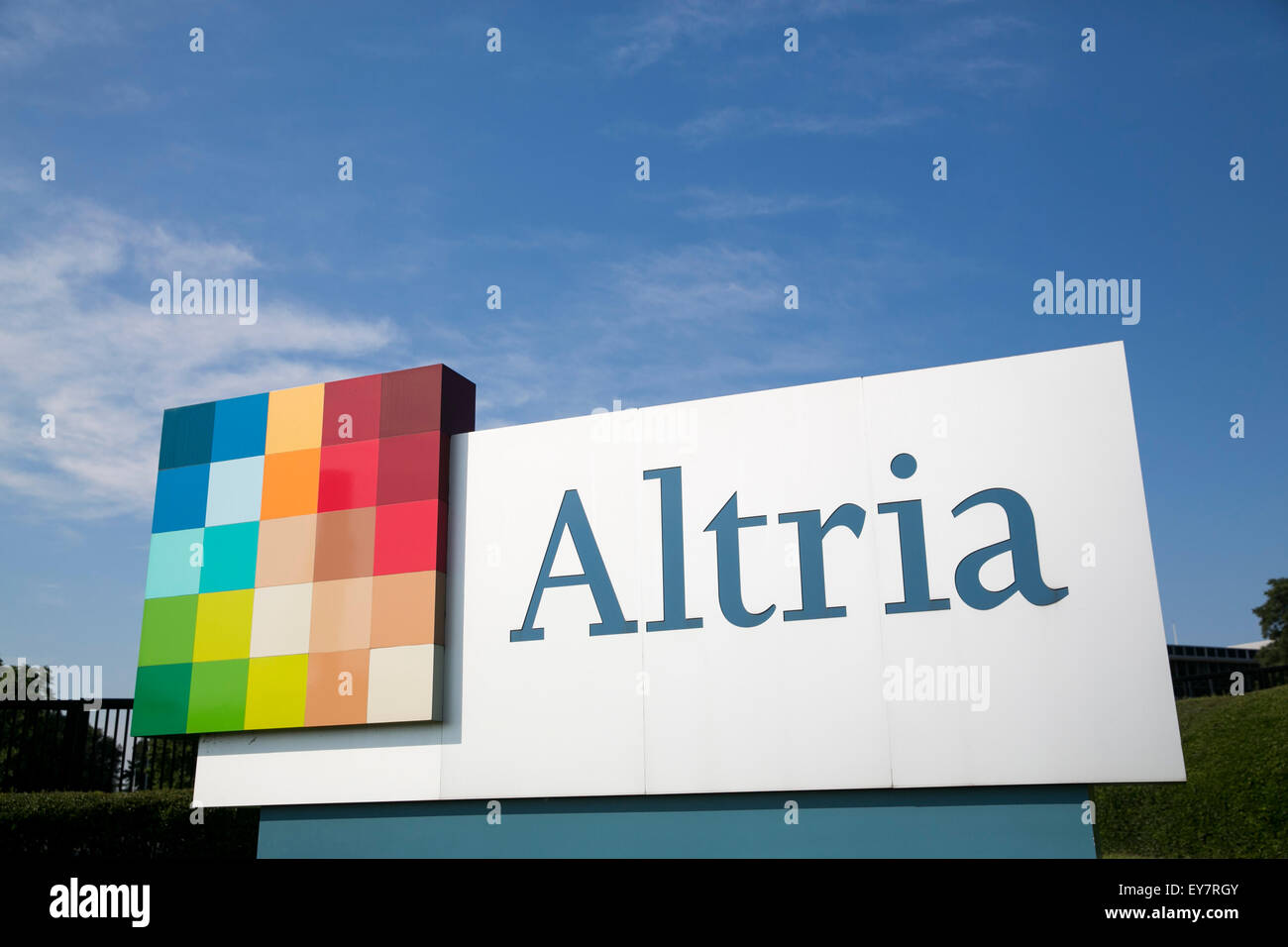 Morris logo hi-res stock photography and images - Alamy