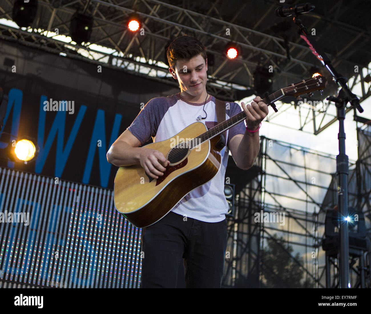 Indianapolis, Indiana, USA. 22nd July, 2015. SHAWN MENDES Performs in ...