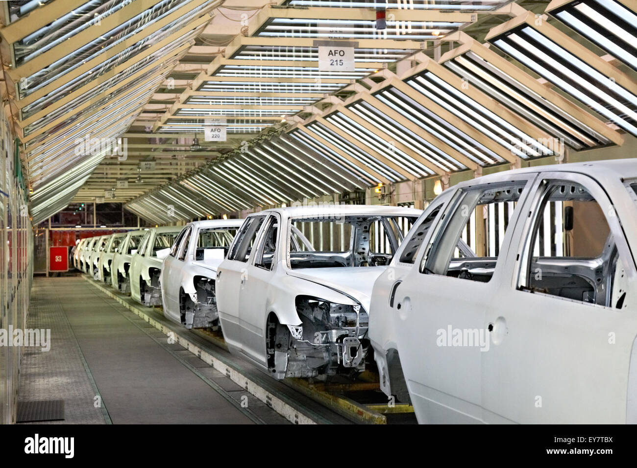 Car plant inspection hi-res stock photography and images - Alamy