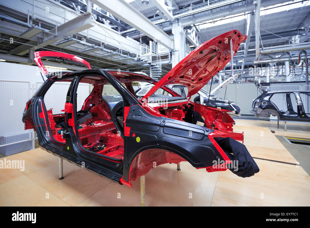 Car production plant hi-res stock photography and images - Alamy