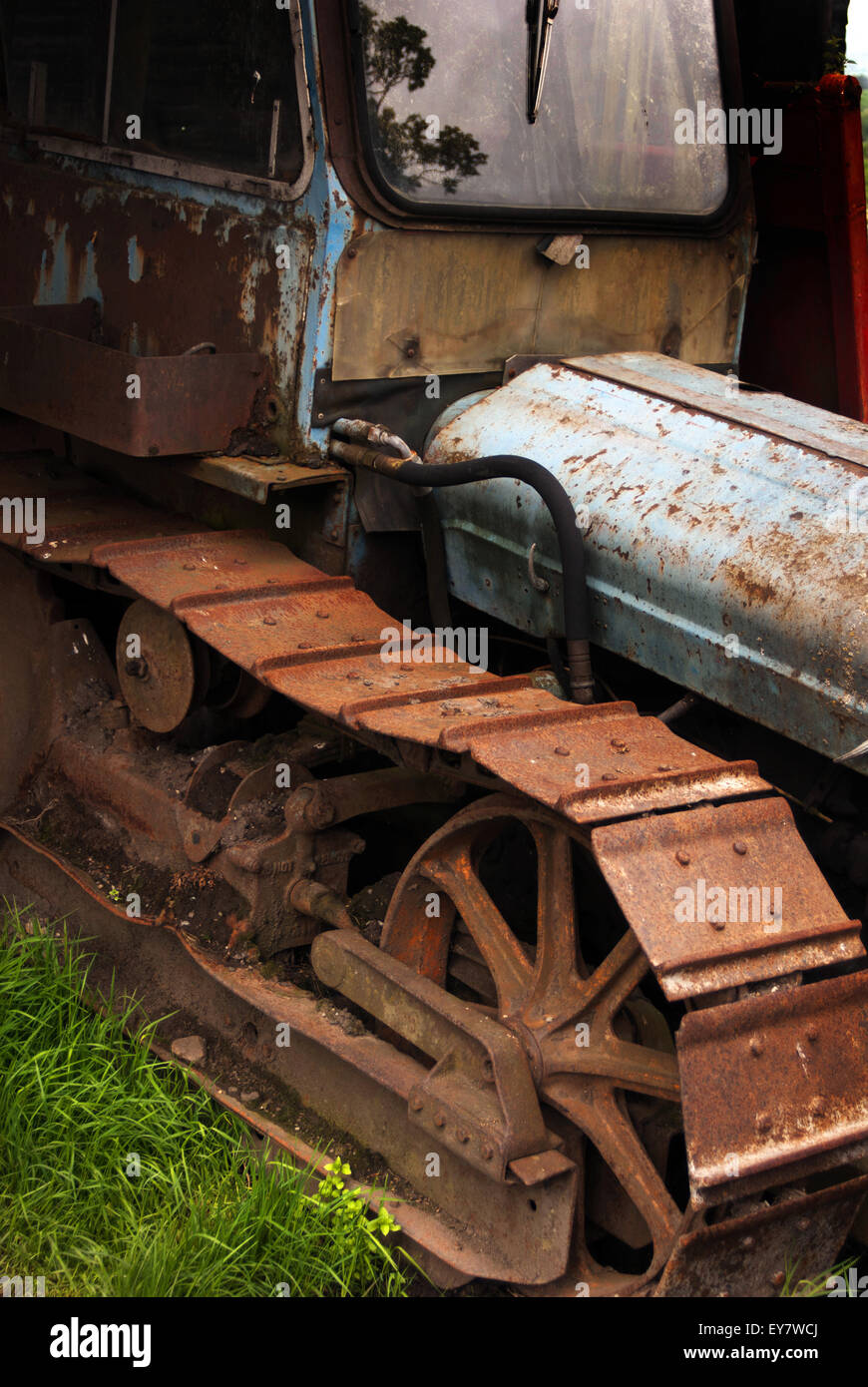 Tracked articulated vehicle hi-res stock photography and images - Alamy