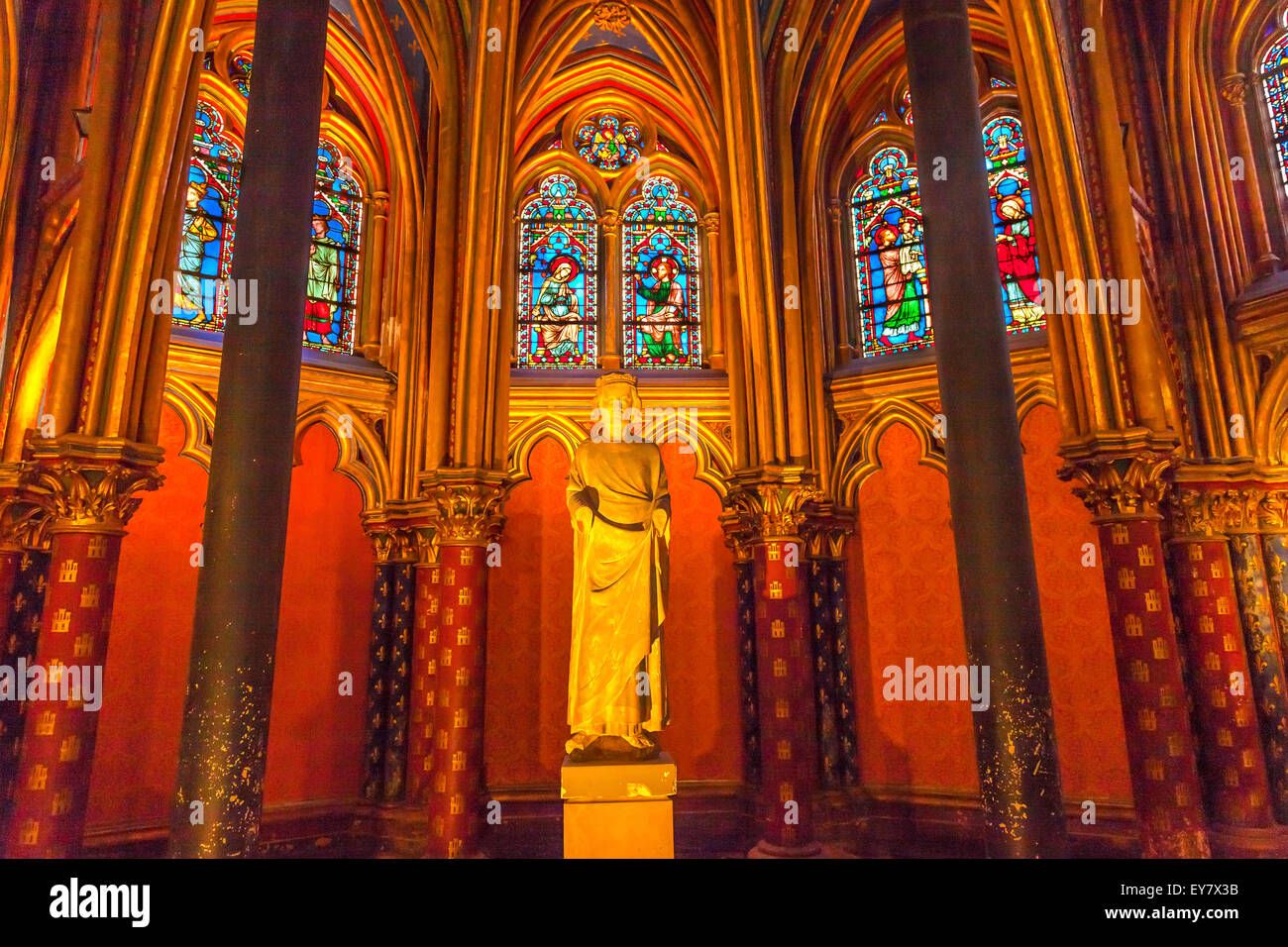 Louis 9th Memorial Stained Glass Lower Chapel Saint Chapelle Paris ...