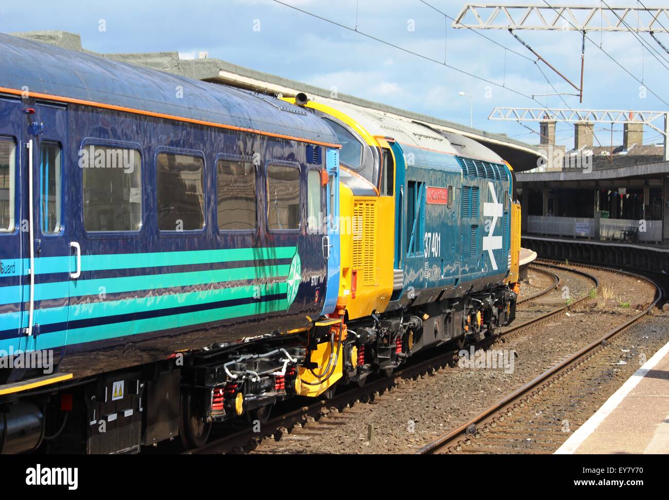 Class 37 diesel-electric locomotive in Direct Rail Services livery with ...