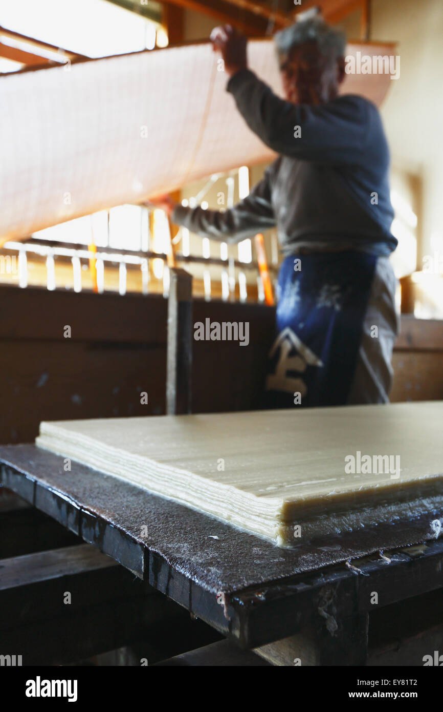 Hosokawa paper hi-res stock photography and images - Alamy