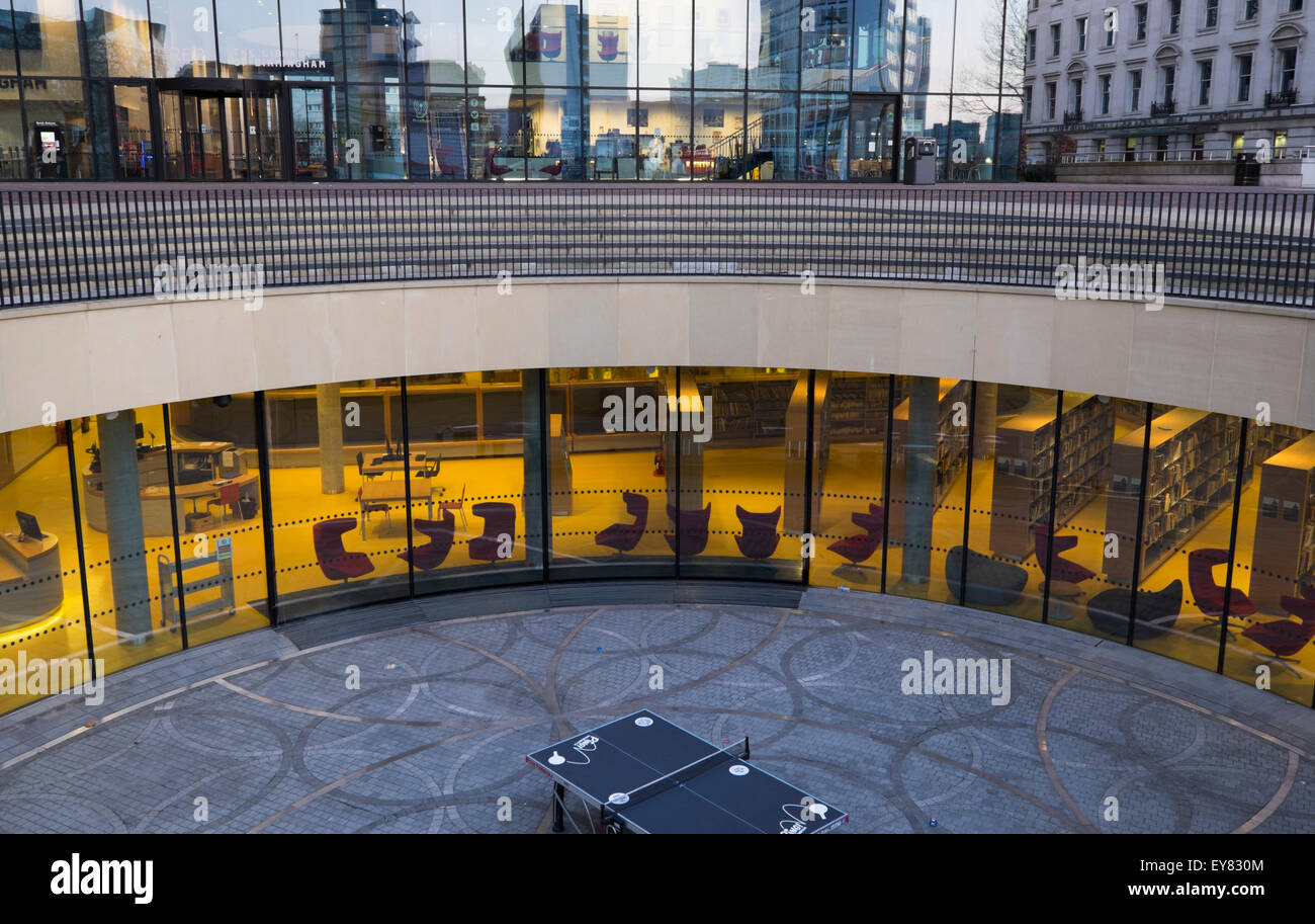 New public library in Birmingham,England Stock Photo - Alamy