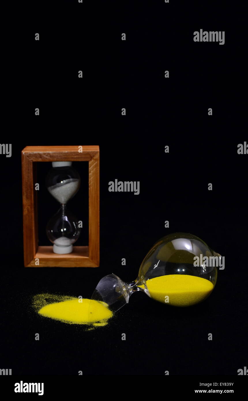 Broken Glass Hourglass Stock Photo - Alamy