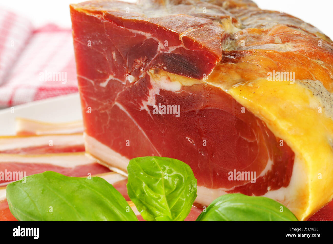 Prosciutto block hi-res stock photography and images - Alamy