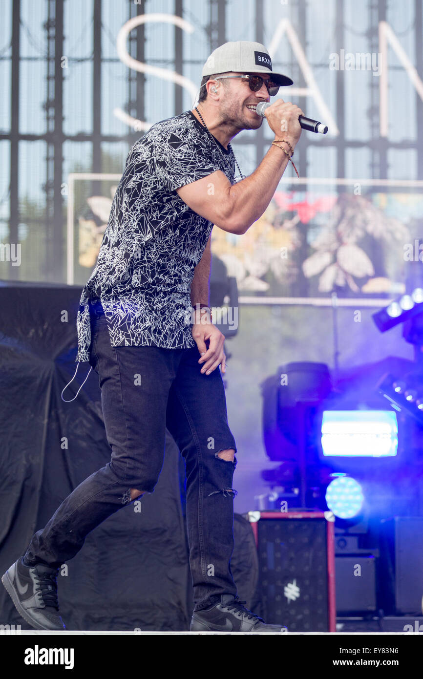 Eau Claire, Wisconsin, USA. 23rd July, 2015. Country singer SAM HUNT ...
