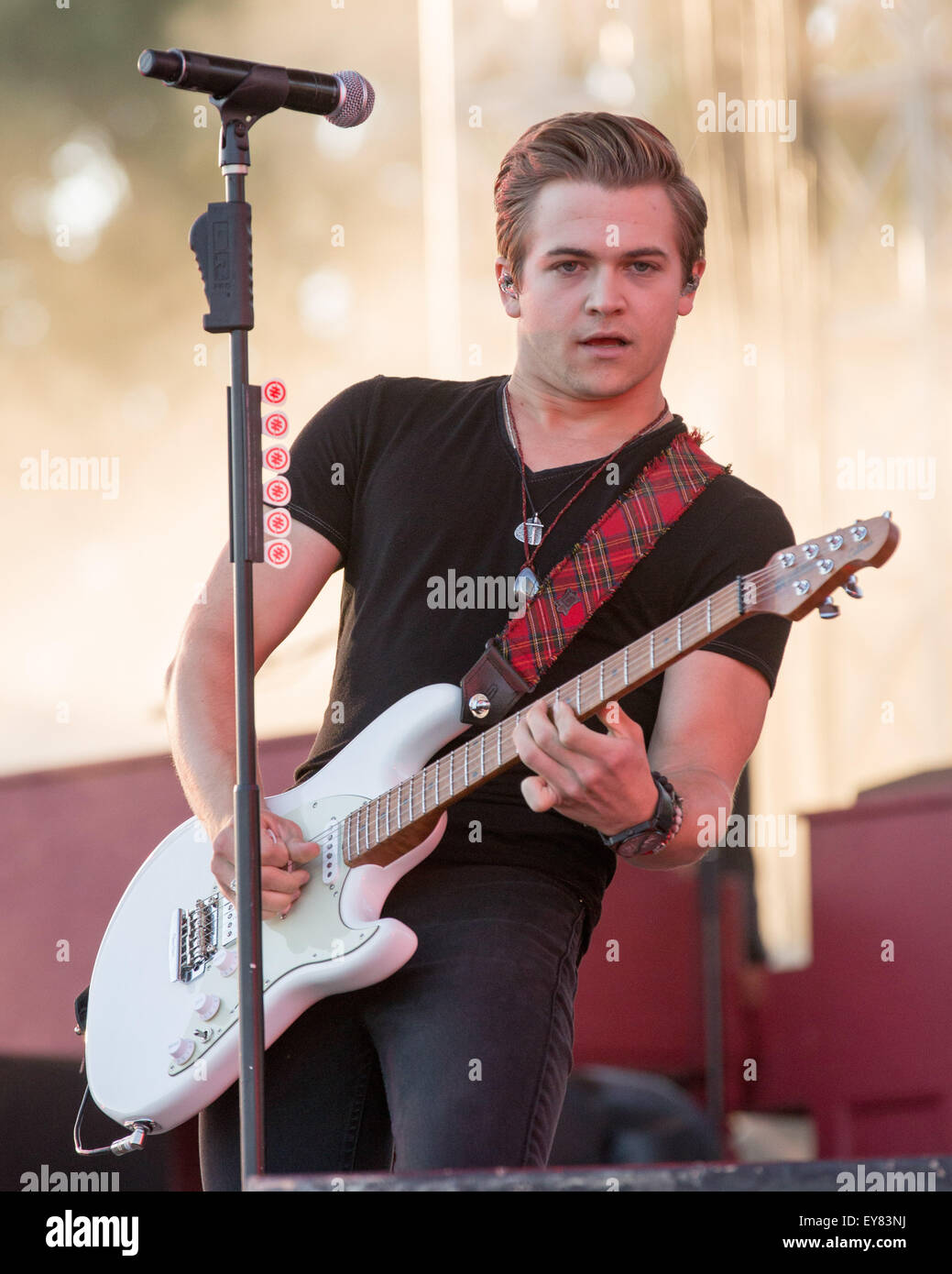 Eau Claire, Wisconsin, USA. 23rd July, 2015. Country musician HUNTER ...