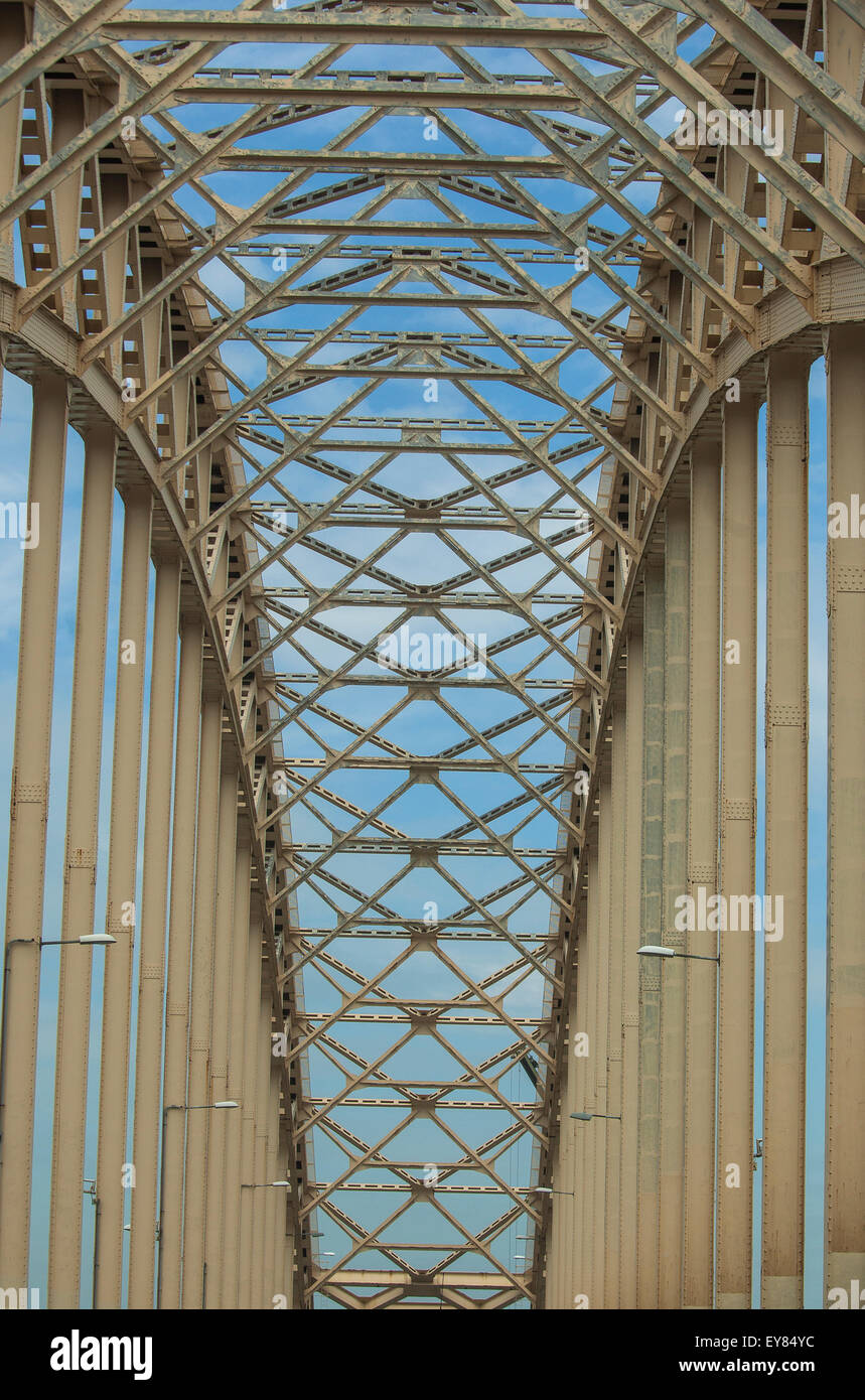 Bridge waalbrug hi-res stock photography and images - Alamy