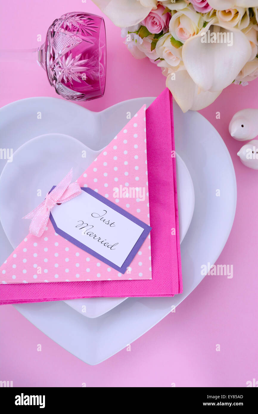 Pink table hi-res stock photography and images - Alamy