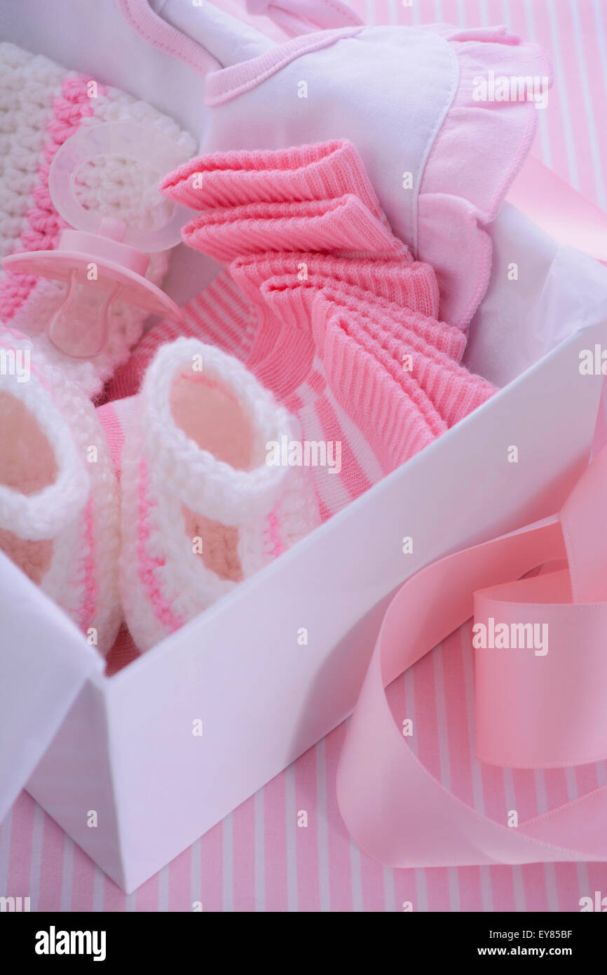 Its a Girl pink theme baby shower gift box with baby clothes, bib ...
