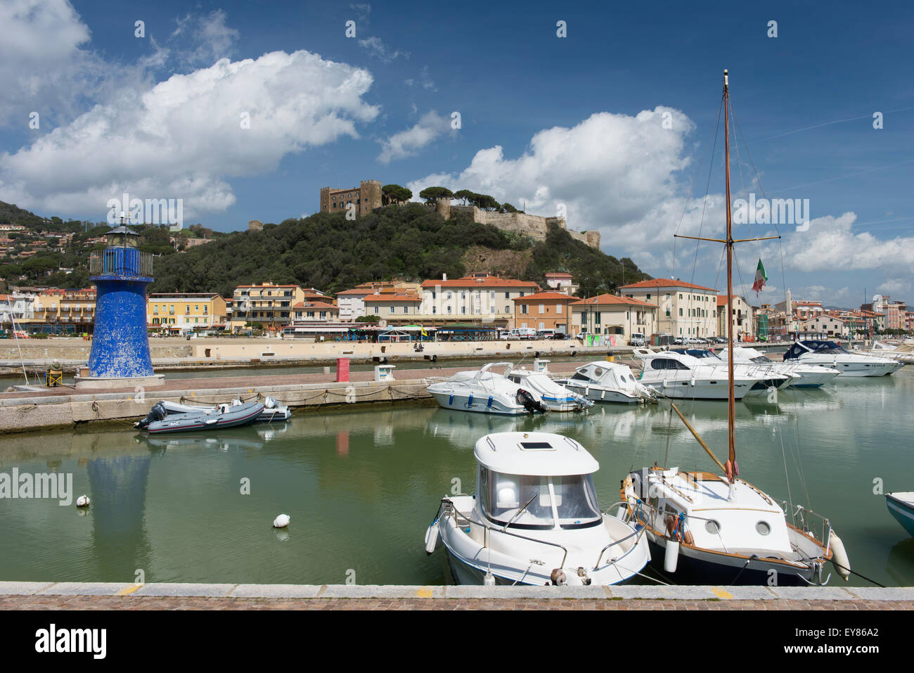 Castiglione della pescaia boats hi-res stock photography and images - Alamy