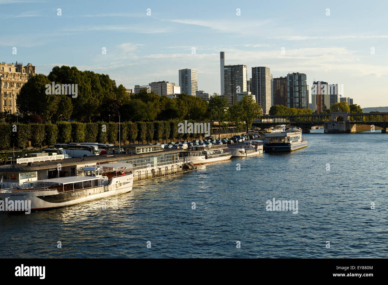 Sena river hi-res stock photography and images - Alamy