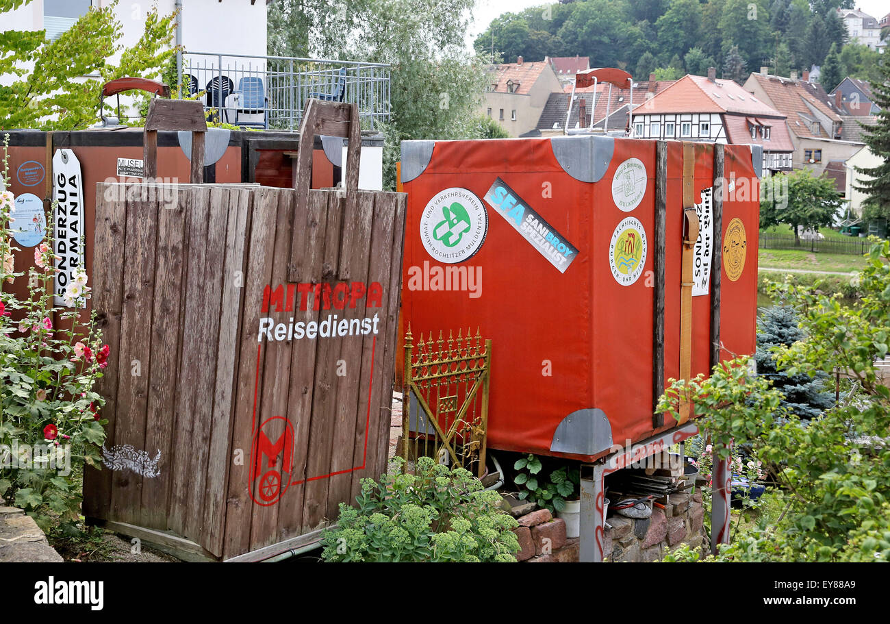 Giant suitcase hi-res stock photography and images - Alamy