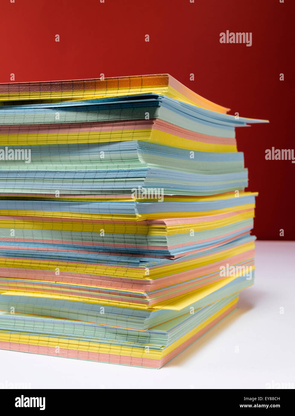 Index Card pile Stock Photo - Alamy