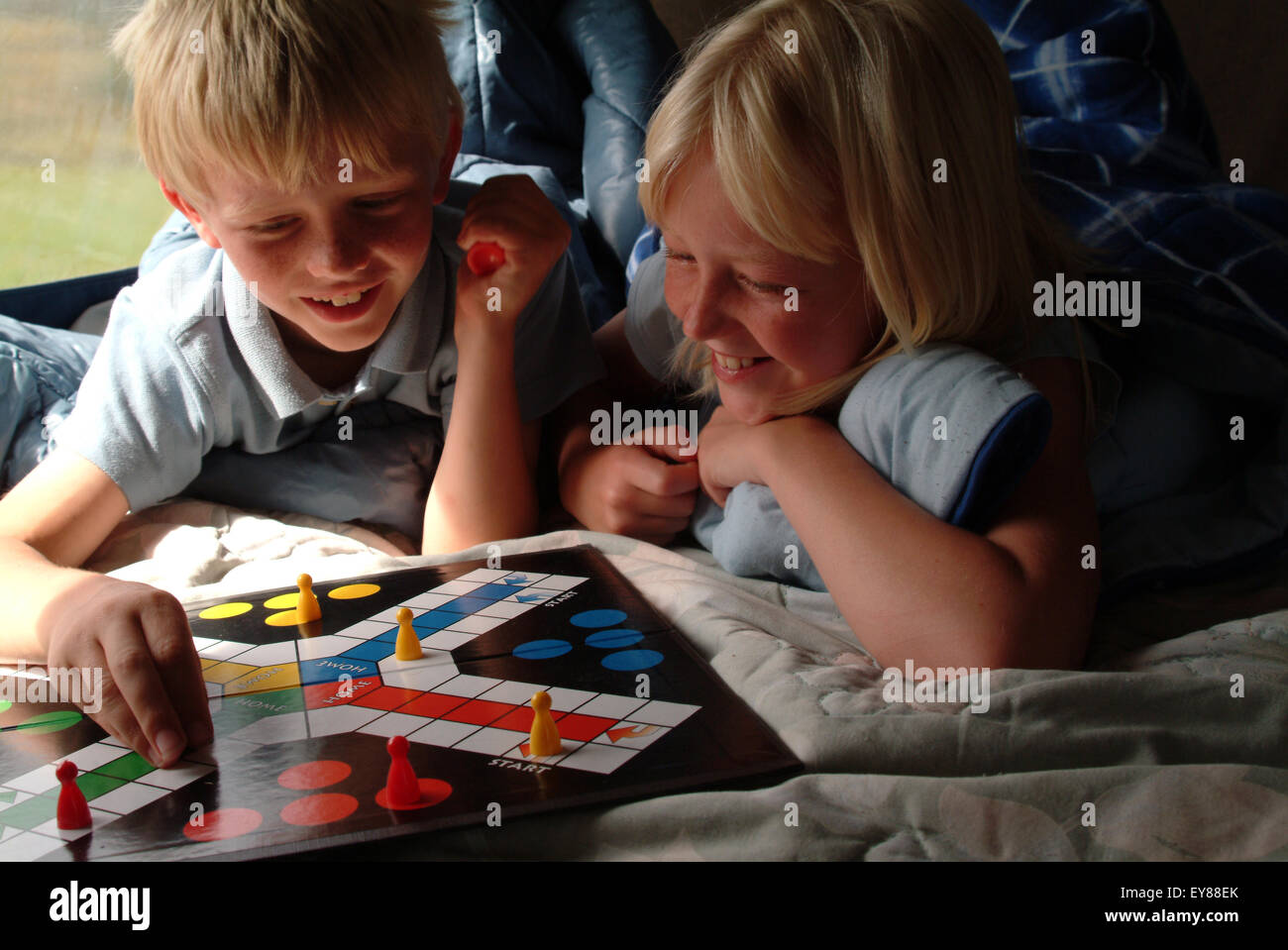 Children playing ludo together hi-res stock photography and images - Alamy