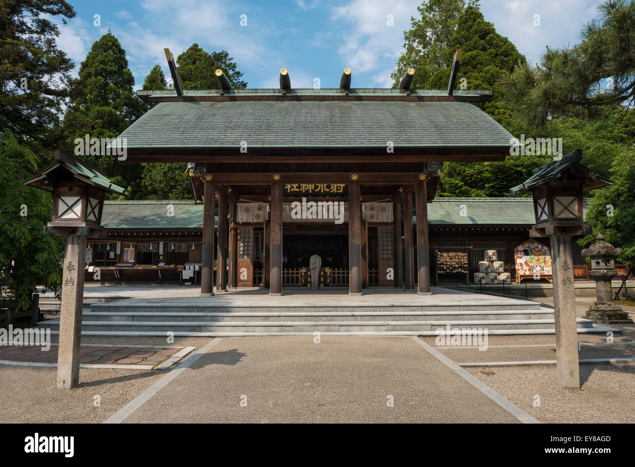 Imizu Shrine in Kojo Park, Takaoka, Japan Stock Photo - Alamy