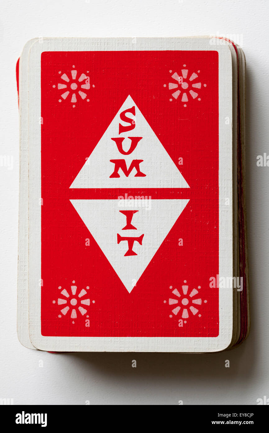 Kids playing cards hi-res stock photography and images - Alamy