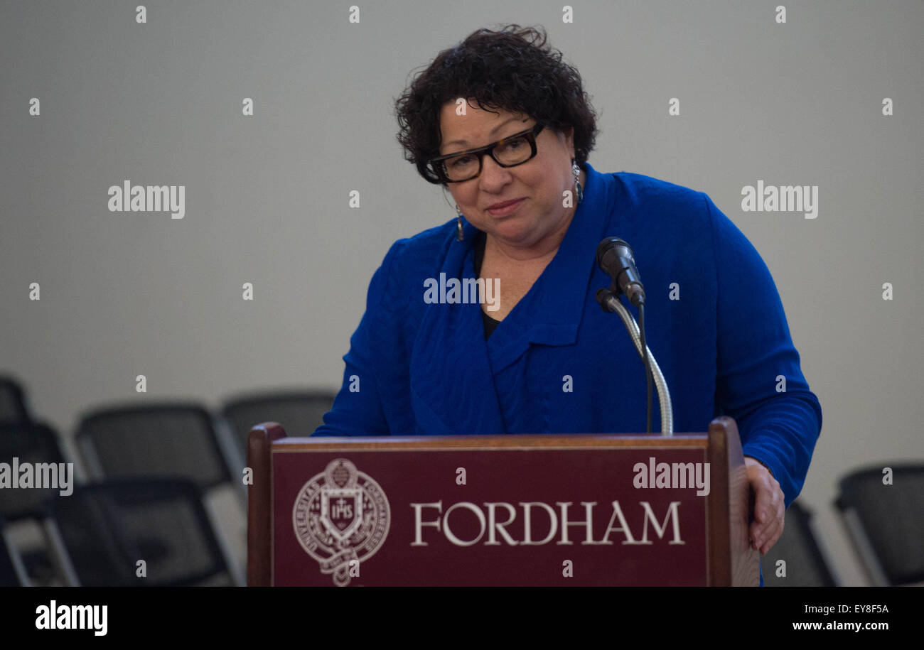 Fordham university bronx hi-res stock photography and images - Alamy