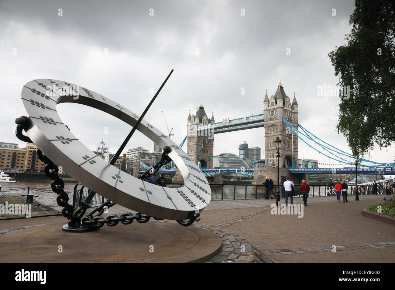 Millenium clock hi-res stock photography and images - Alamy