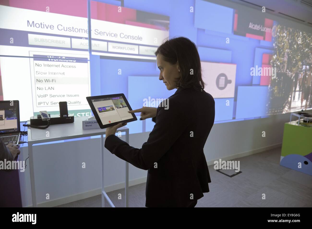 Alcatel lucent technology hi-res stock photography and images - Alamy