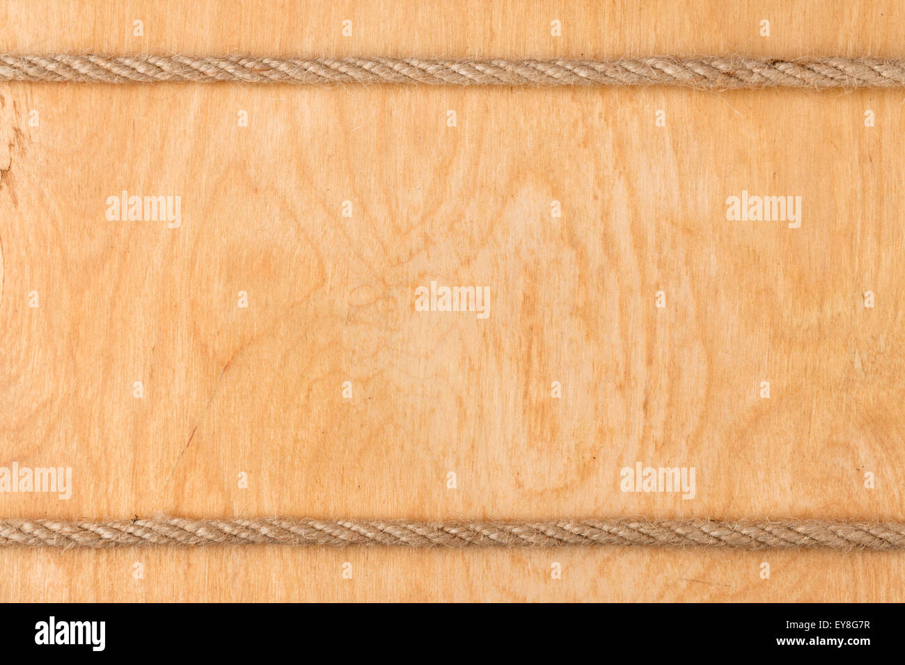 Ship rope and weathered wood background hi-res stock photography and ...