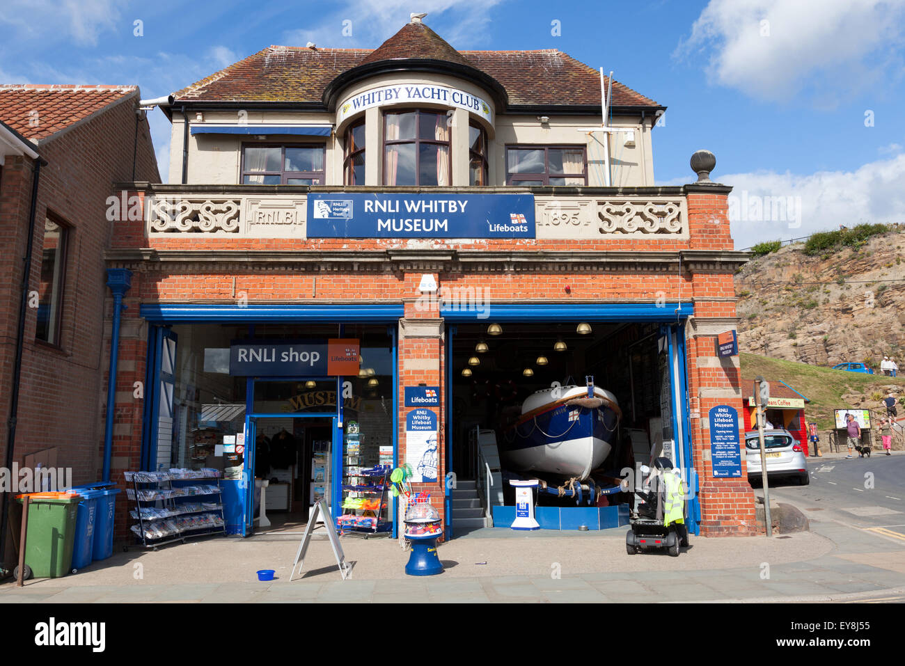 Whitby museum yorkshire hi-res stock photography and images - Alamy