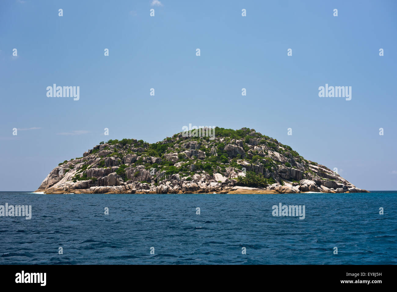 Rocky coast indian ocean hi-res stock photography and images - Alamy