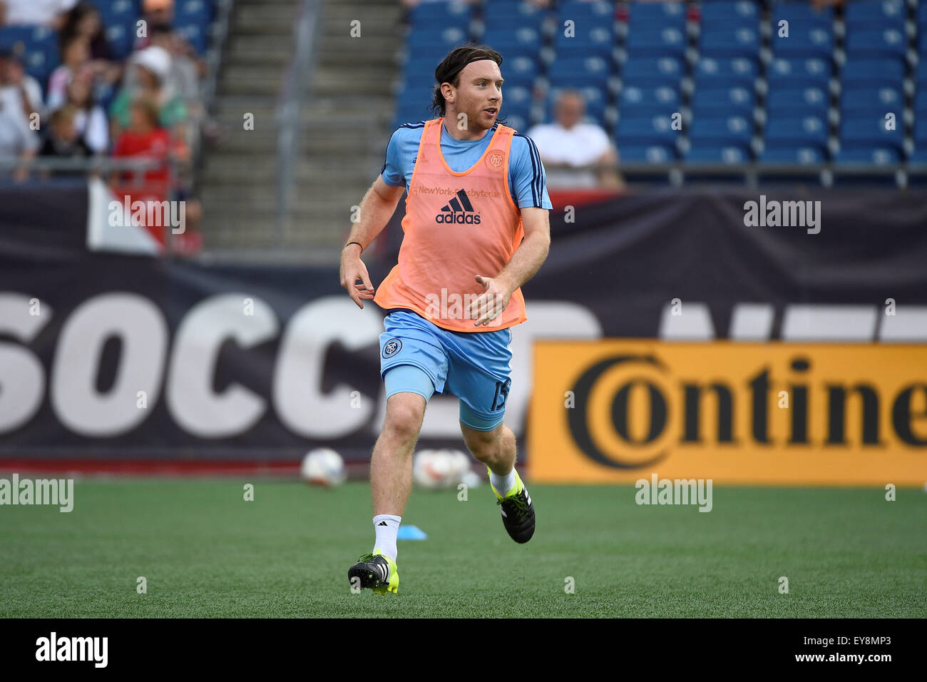 New york city fc new england revolution 2015 hi-res stock photography ...