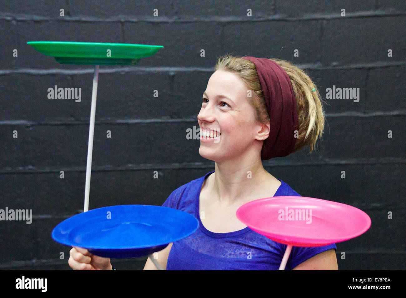The spinning plates hi-res stock photography and images - Alamy