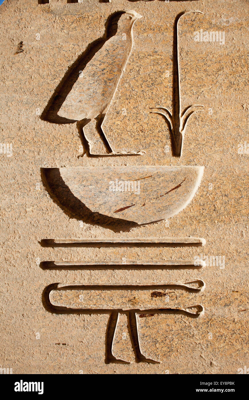 Hieroglyphic inscription hi-res stock photography and images - Alamy