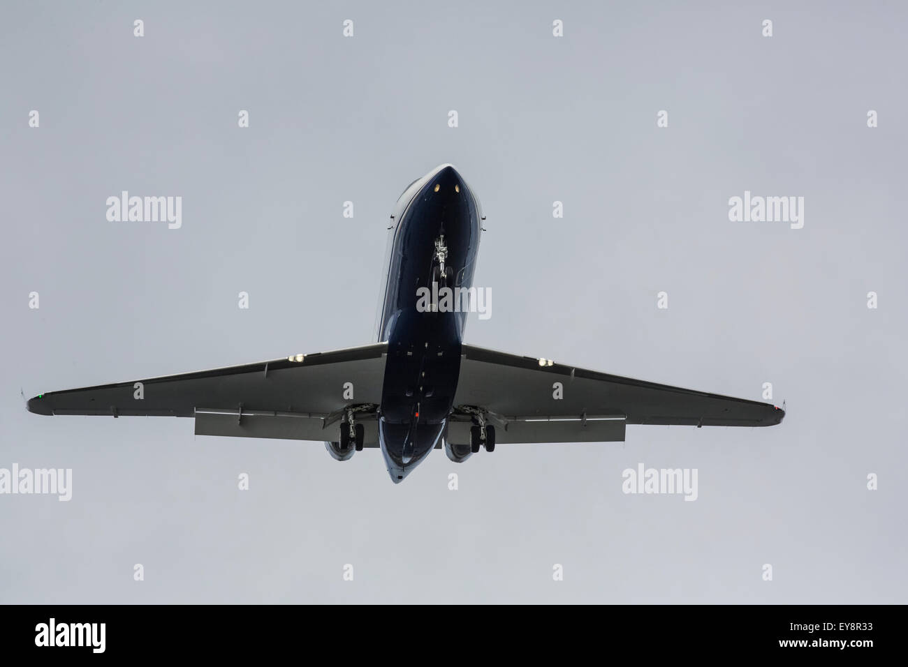 Airplane flying overhead; Puerto Rico Stock Photo - Alamy