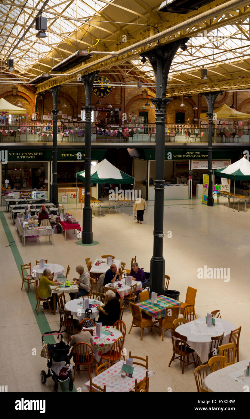Victorian hall interior High Resolution Stock Photography and Images ...