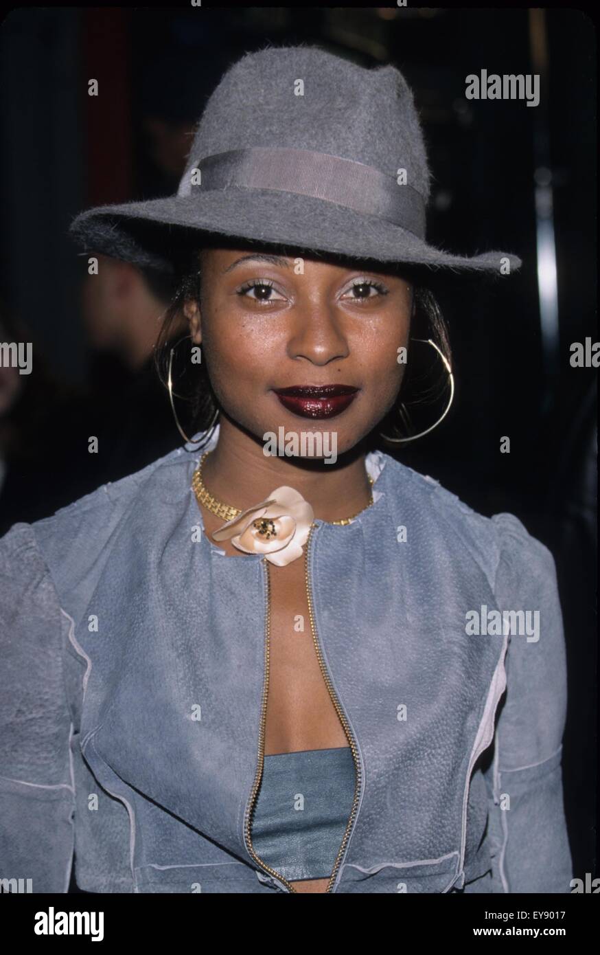 Fatima mann hi-res stock photography and images - Alamy