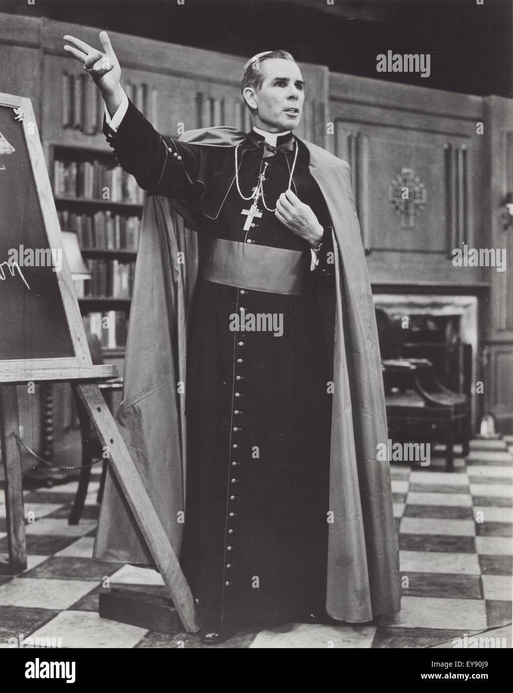 FULTON J. SHEEN 1955.Supplied by Photos, inc. (Credit Image: © Supplied ...