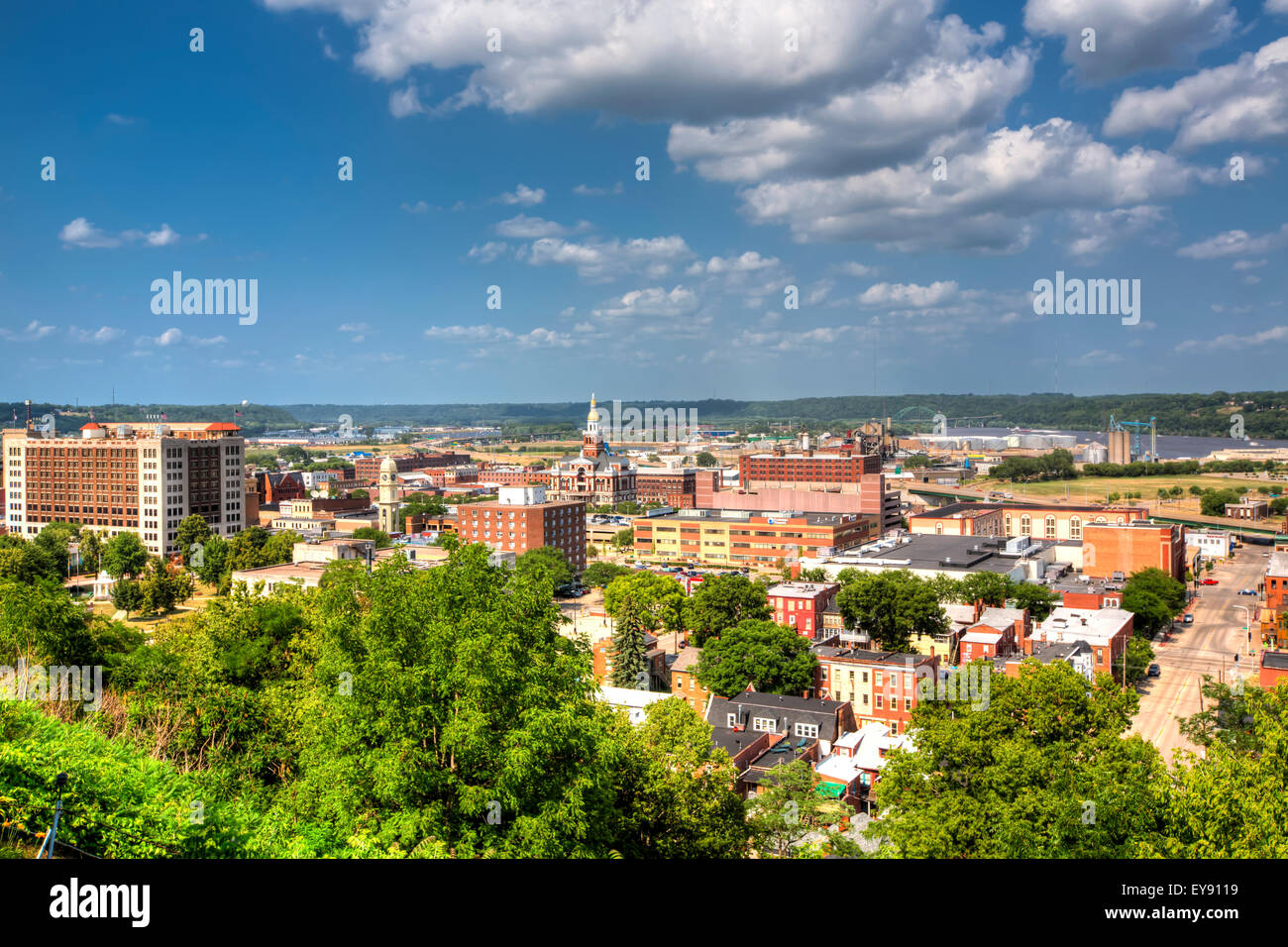 Dubuque city hi-res stock photography and images - Alamy