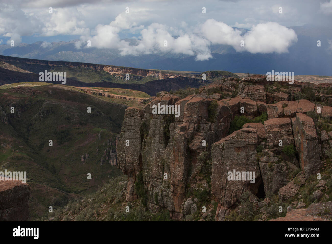 The rocky and wild landscape and vistas of Toro Toro National Park ...