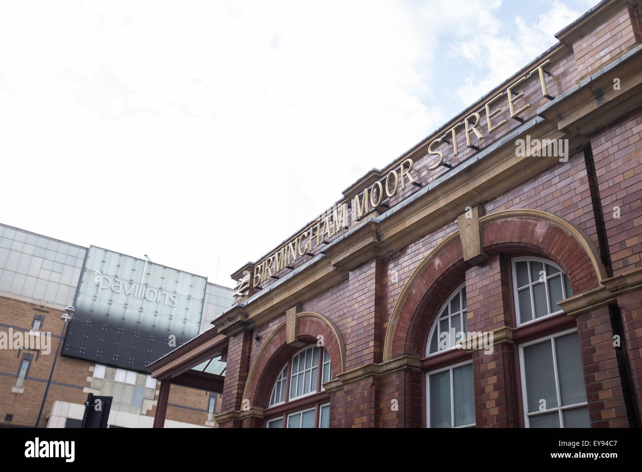 Exterior of Moor Street Station Birmingham Stock Photo - Alamy