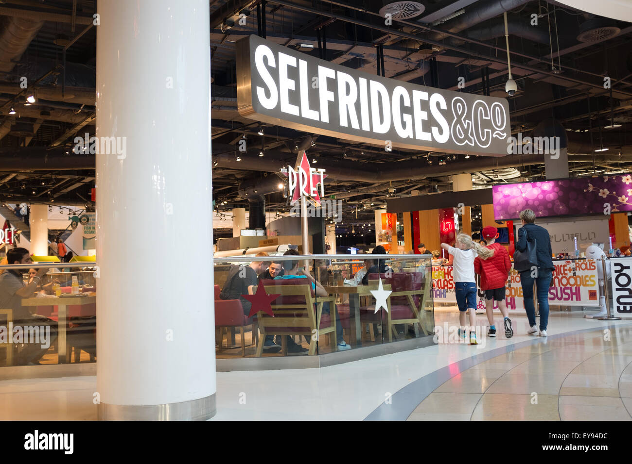 Selfridges Department Store at the Bullring Shopping Centre in ...