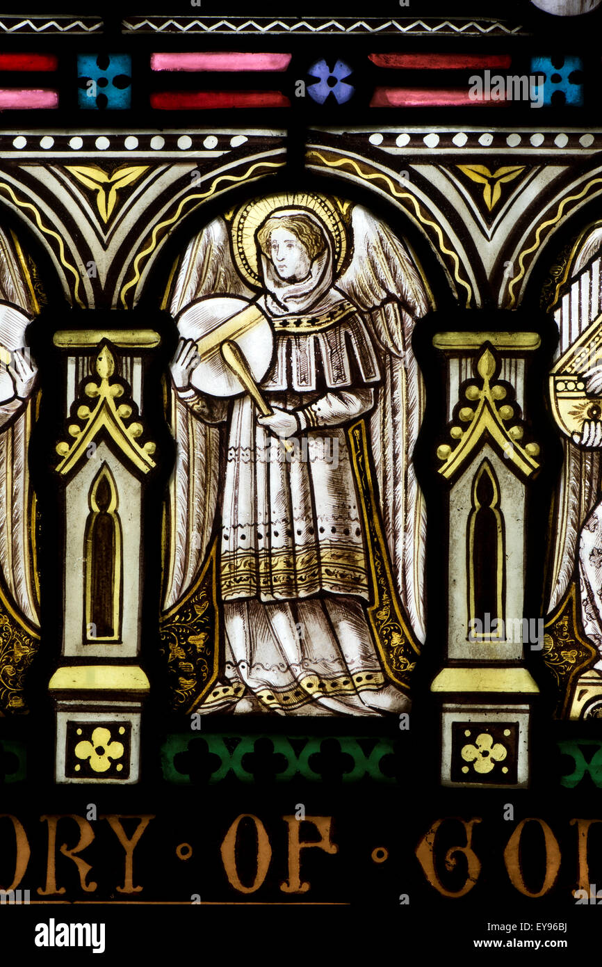 Angel musician stained glass, Holy Trinity Church, Shenington ...