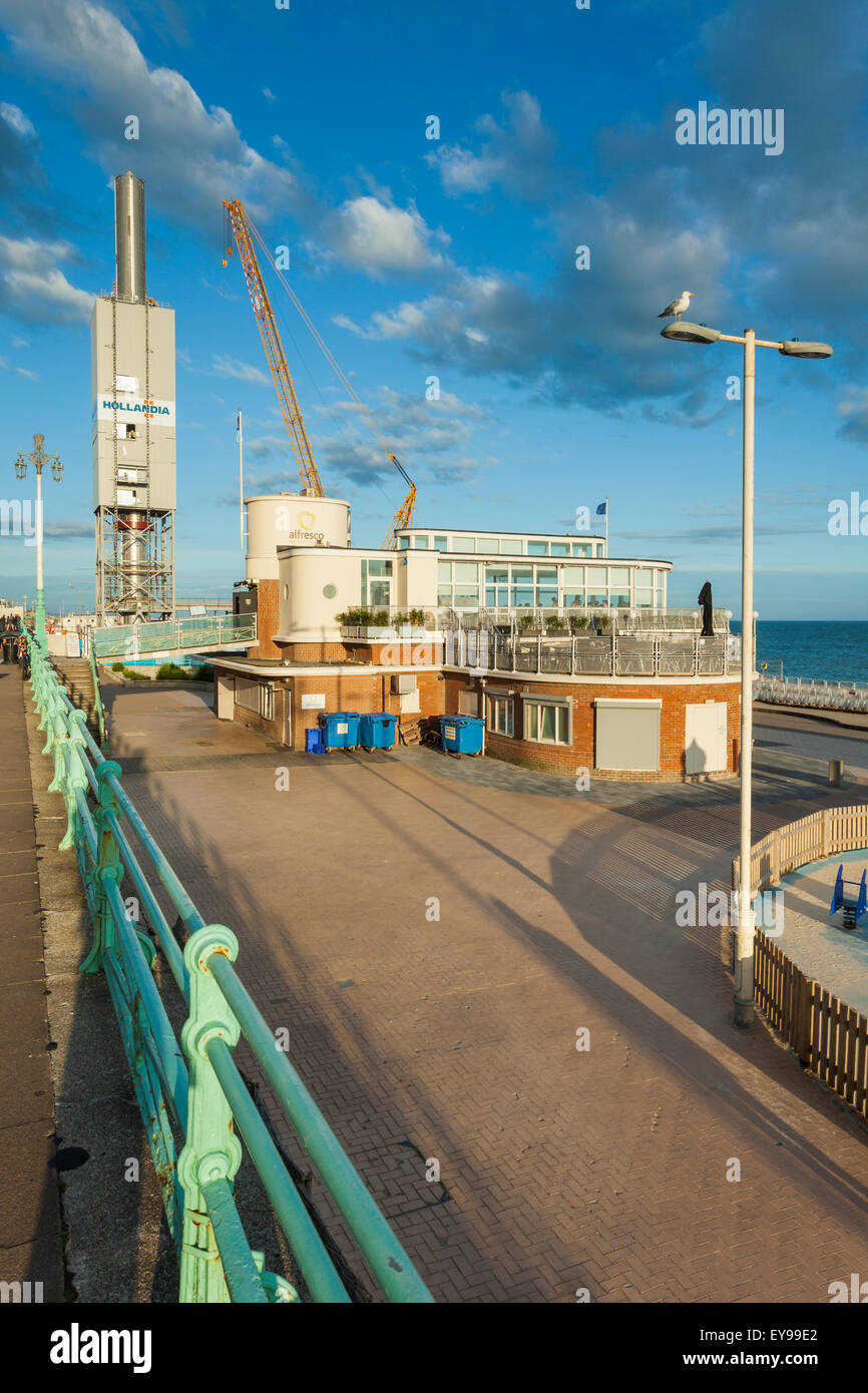 Brighton i360 tower under construction, East Sussex, England. West Pier ...