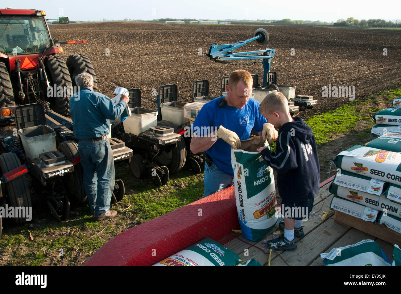 Corn farmer kids High Resolution Stock Photography and Images - Alamy